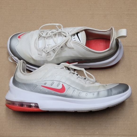 Nike | Shoes | Nike Air Max Axis Gs White Womens Sz 6 | Poshmark